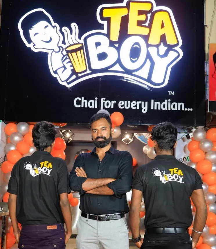 1 ரூபாய், 2 ரூபாய்க்கு டீ? புதிய ஆஃபர்களுடன் சென்னையைக் கலக்கும் ’Tea ...