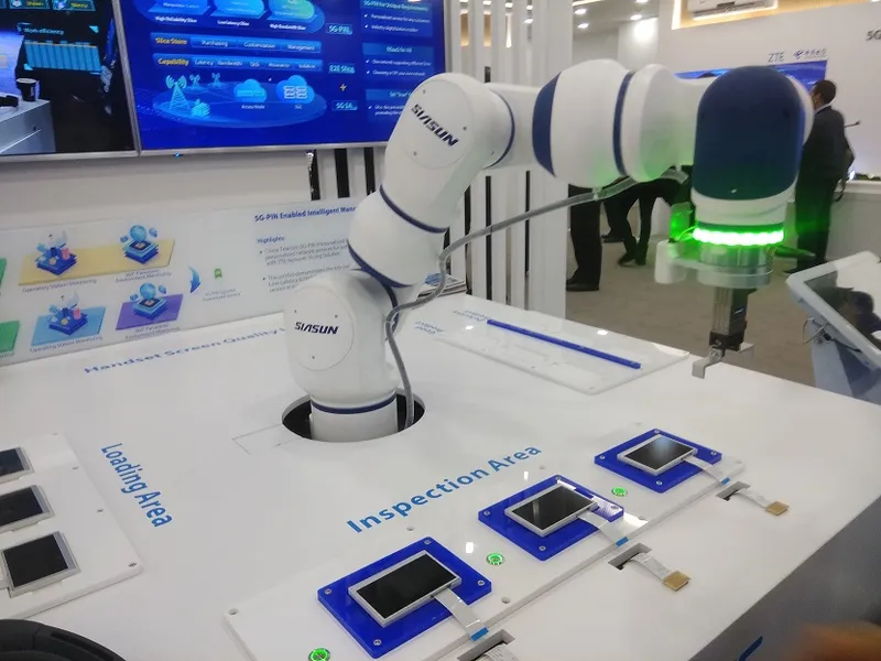 AI in the cloud: meet the networked, smart machines at Mobile World ...