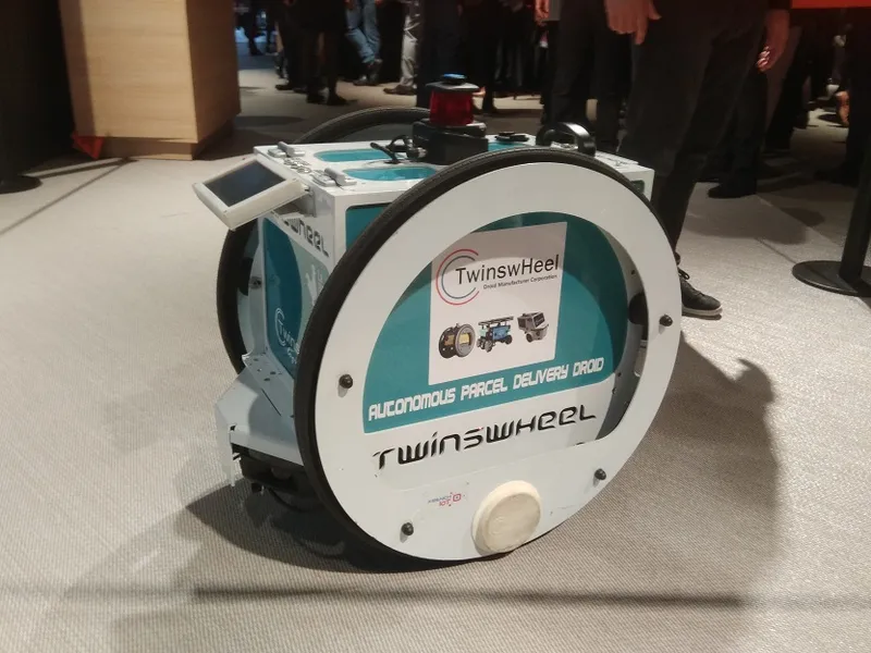 AI in the cloud: meet the networked, smart machines at Mobile World ...