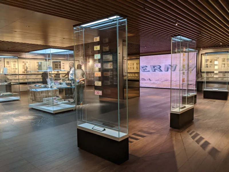 Documentation, design, delight: Museum of Indian Paper Money provides ...