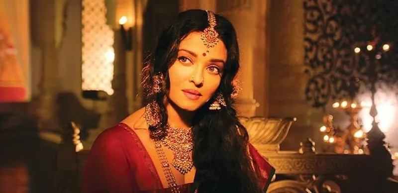 Review: Mani Ratnam’s Ponniyin Selvan I is an unapologetic adaptation ...