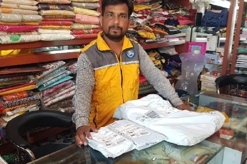 Here’s how Amazon is partnering with kiranas for deliveries | YourStory