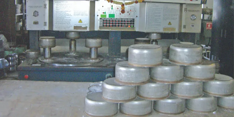 How this family-run business makes Rs 180 Cr revenue: the story of ...