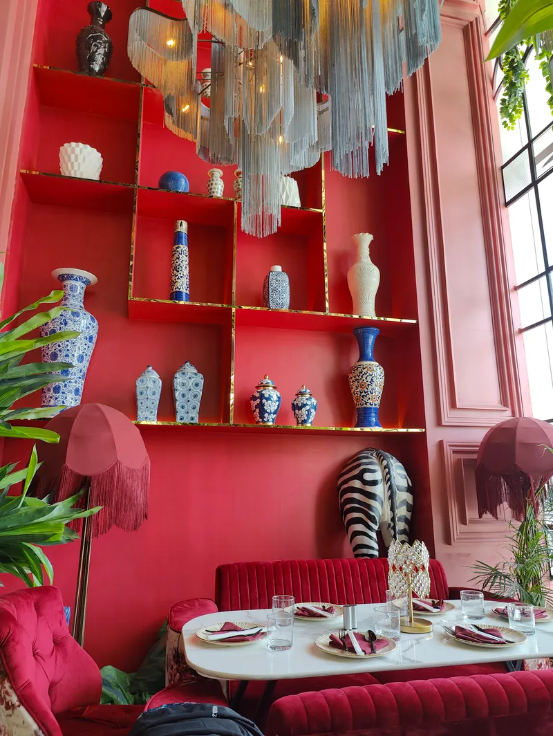 Dining gets an exotic taste of the jungle at Mumbai's Amazonia | YourStory