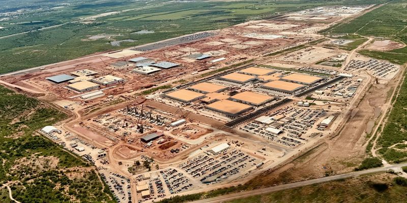 OpenAI, Oracle expand Stargate AI infra with 4.5 GW data centre ...