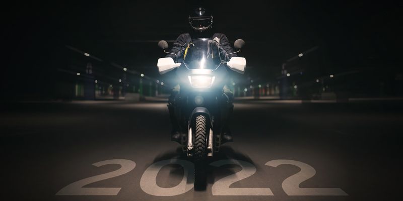 From Hunter to Ronin: Top 10 two-wheelers launched in 2022 | YourStory