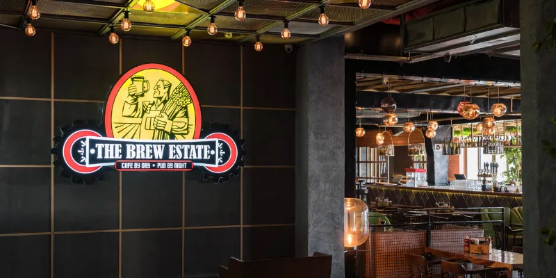 3 years, 7 outlets, 100 pc growth: This finance graduate is brewing a ...