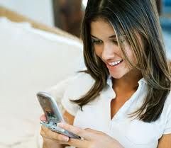 Stats About the 225 Million Large Female Mobile Subscriber Base in India