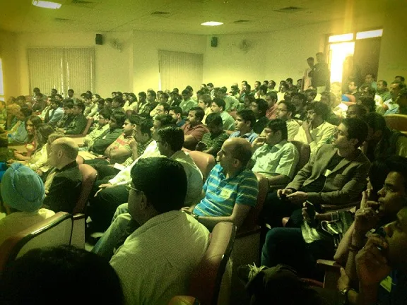 Indian Entrepreneurs Geek Up with the Geeks on a Plane in Bangalore