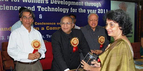 Svati Bhogle's SustainTech makes rural kitchens smoke free | YourStory