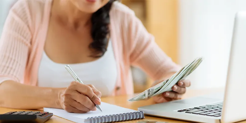 Dear Finance Minister, what about women and women’ empowerment? | YourStory