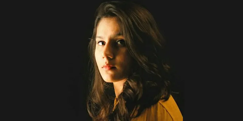 By getting shit done, rap artist Agsy shows how women should not bend ...